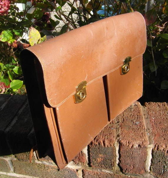 1960s - 1970s Faux Leather School Satchel - Retro TV … - Gem