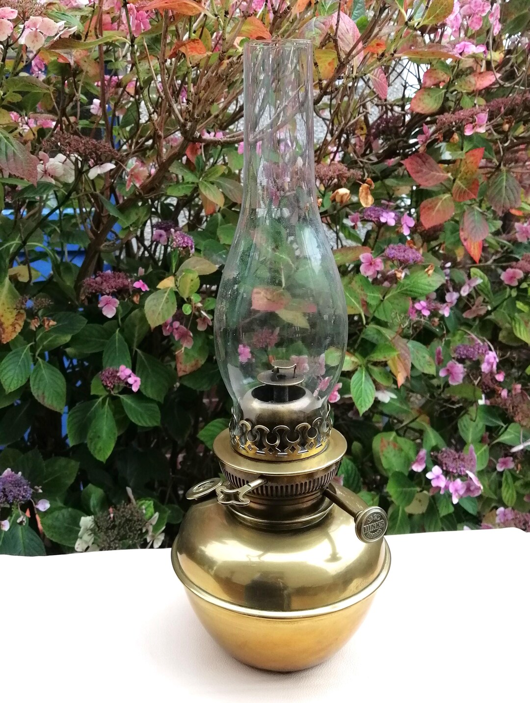 Antique Victorian HINKS 45CP Brass Rise and Fall Oil Lamp Complete With ...