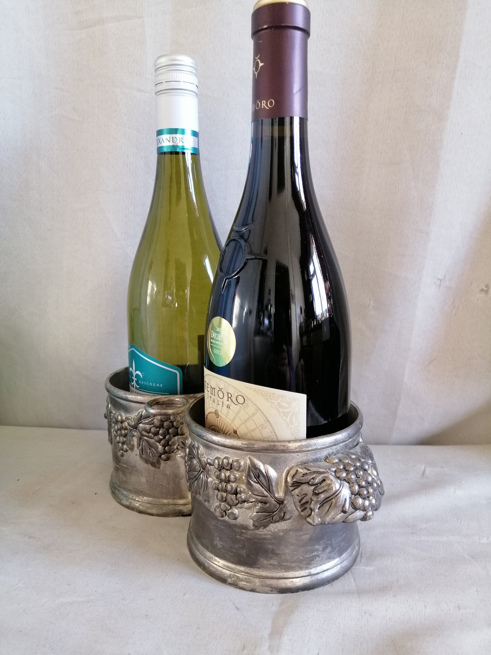 Vintage SILEA Dual Wine Bottle Holder/coasters Grapevine - Etsy UK