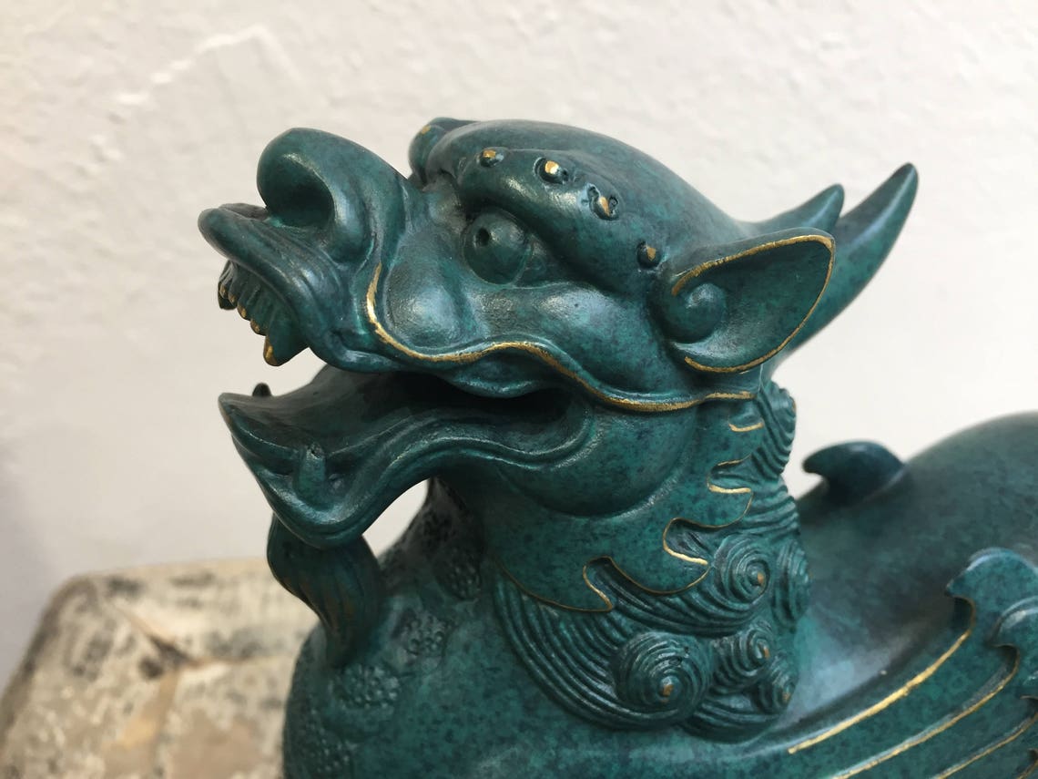 A Pair of Dan Qing Pixiu Sculpture by Feng Shui 風水 Master Wang Ao Foo ...
