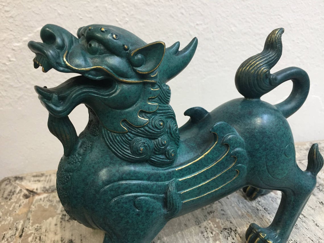 A Pair of Dan Qing Pixiu Sculpture by Feng Shui 風水 Master Wang Ao Foo ...