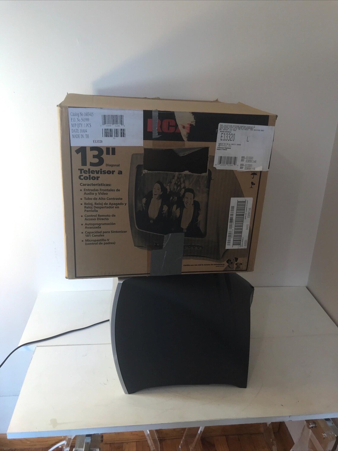 RCA E13320 Vintage 13" CRT Color TV Retro Gaming Television - New ...