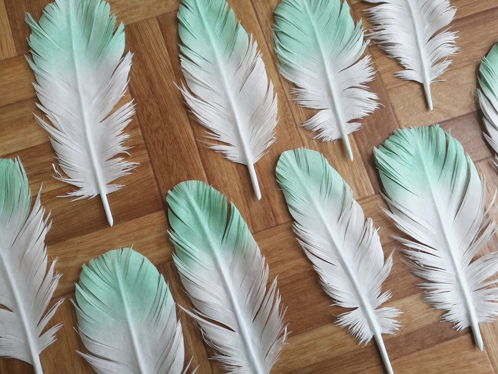 Lot Vegan Feathers in Tissue Paper Table Decoration Interior - Etsy