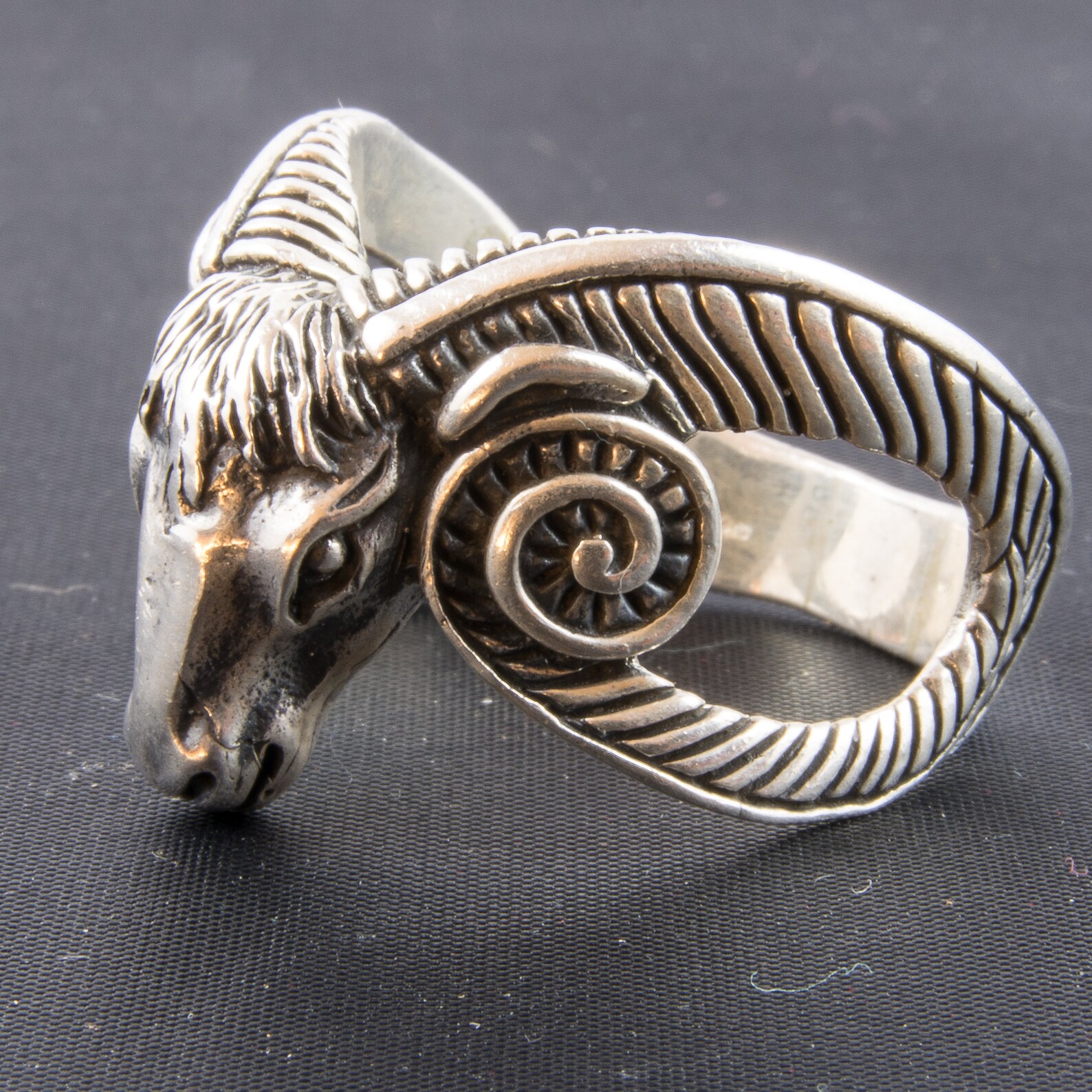 Rams Head Ring .925 Solid Sterling Silver Biker Rocker Aries - Etsy