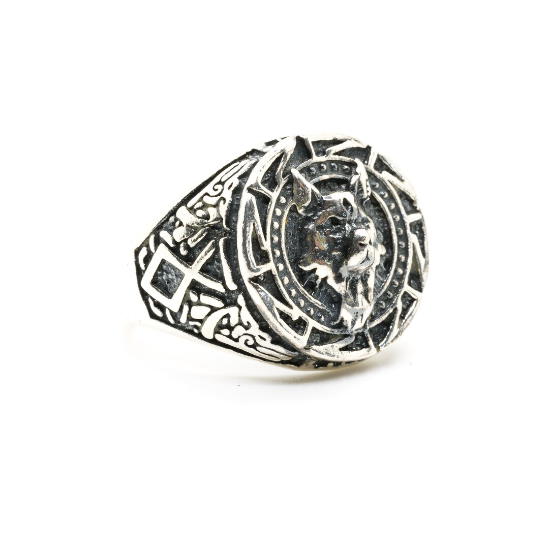 Wolf Head Signet Ring With Great Egyptian/aztec Detailing on the Sides ...