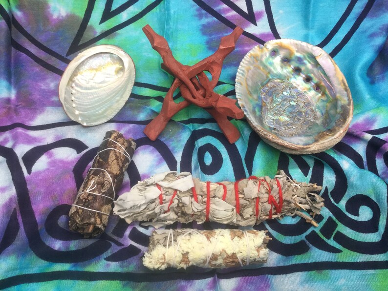 Smudging Kit Ritual Smudging Kit Energy Clearing Kit House - Etsy