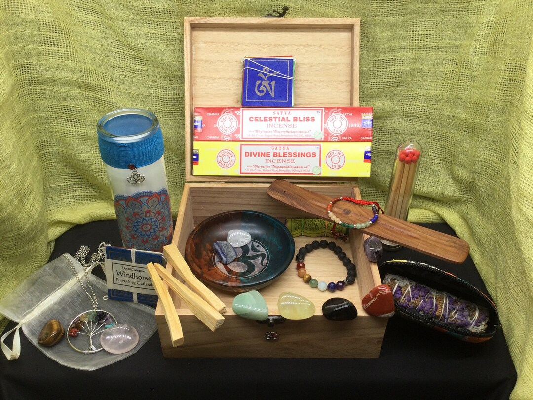 Chakra Gift Box, Meditation Gift Box, Chakra Stones, Chakra Jewelry ...