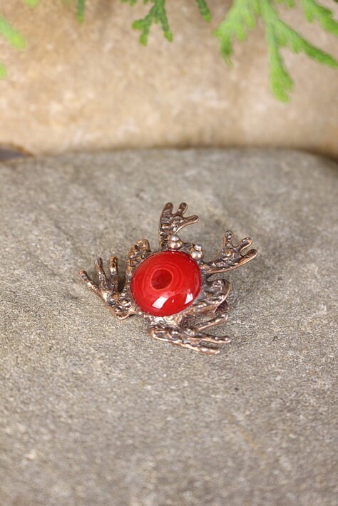 Little Red Frog Brooch Copper Brooch Animal Jewelry Red Glass - Etsy