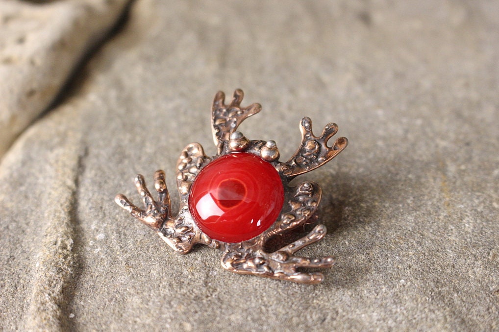 Little Red Frog Brooch Copper Brooch Animal Jewelry Red Glass - Etsy