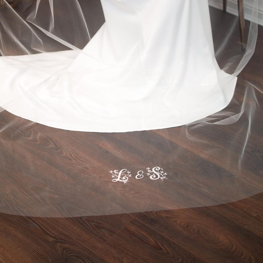 Veil Embroidery Add-on: Floral Monogram, Custom Wedding Veil ...