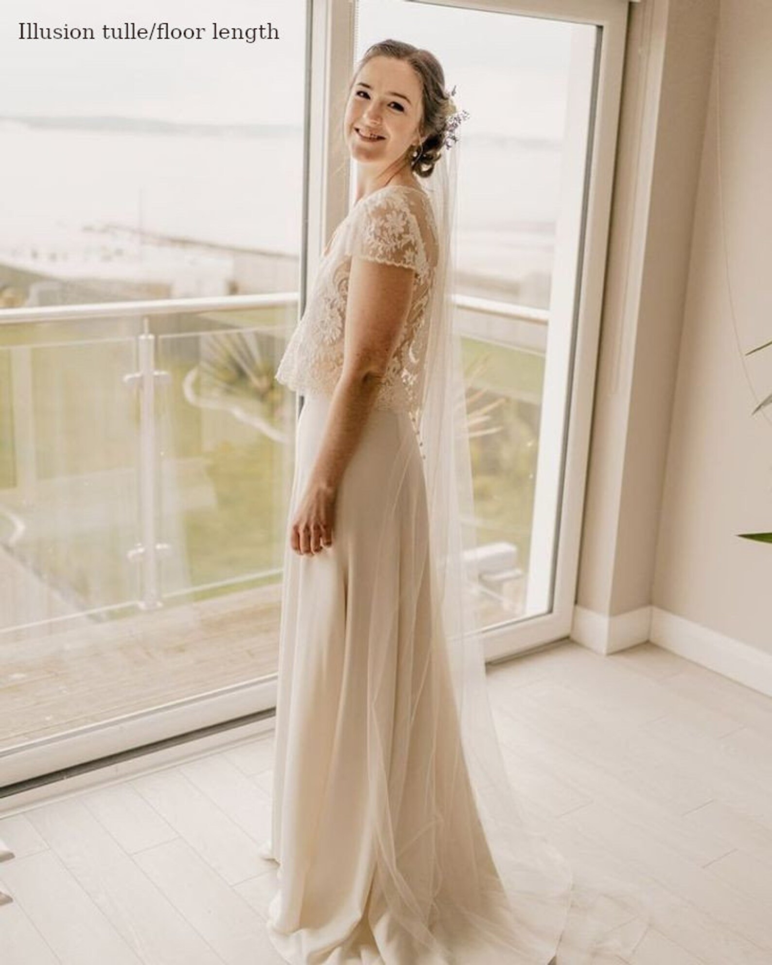 Long Plain Veil. Simple Tulle Wedding Veil in Light Ivory. - Etsy