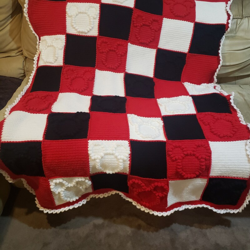 Mickey Mouse Granny Square - Etsy