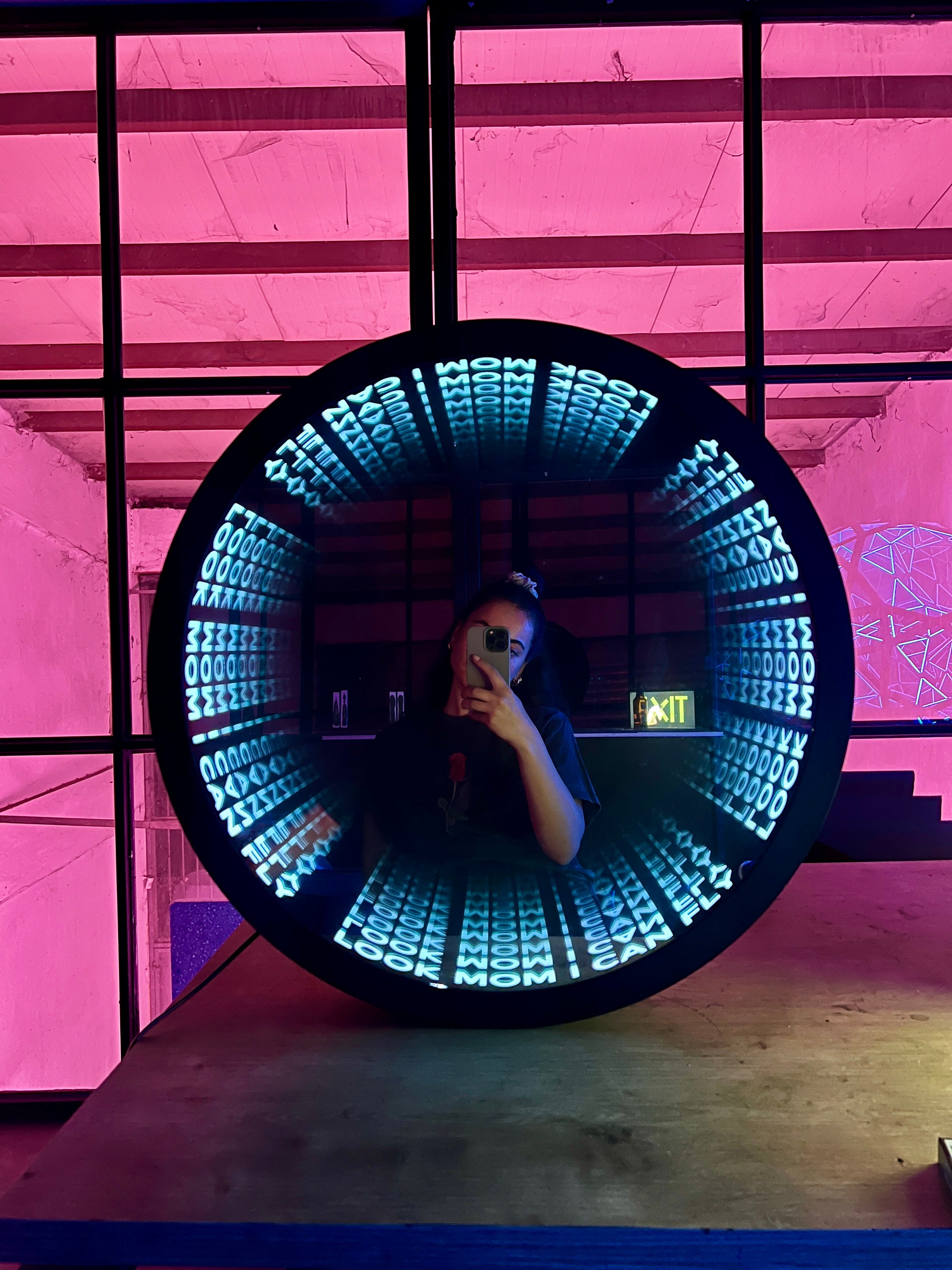 Custom Infinity Mirror - Infinity Mirror Wall Decor - Neon Infinity ...