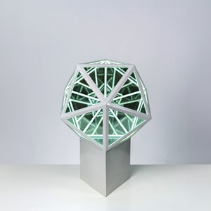 Icosahedron Sculpture - Infinity Mirror Lamp - Mirror Reflection - Etsy