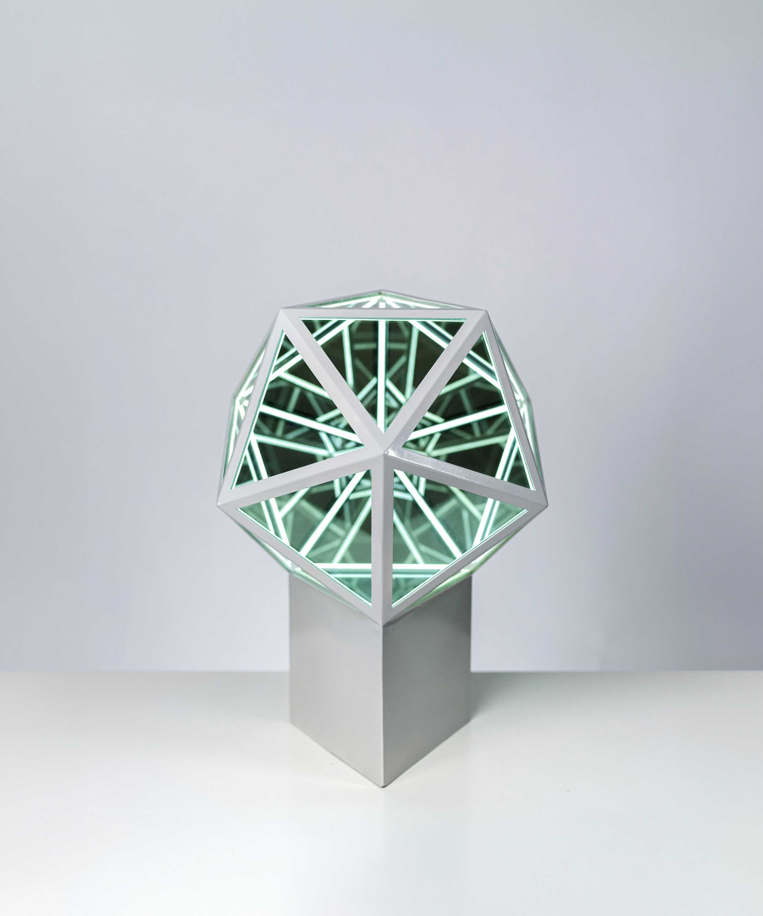 Icosahedron Sculpture - Infinity Mirror Lamp - Mirror Reflection - Etsy