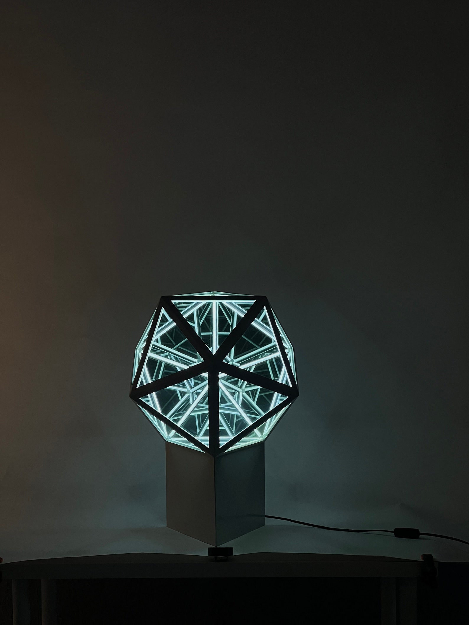 Icosahedron Sculpture - Infinity Mirror Lamp - Mirror Reflection - Etsy