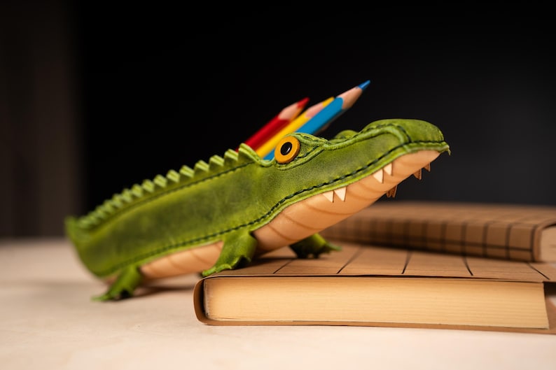 PDF & DXF Alligator Pencilcase Pattern - Etsy