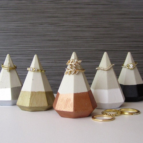 Set of 3 Ring Holder / Concrete Ring Storage | Etsy