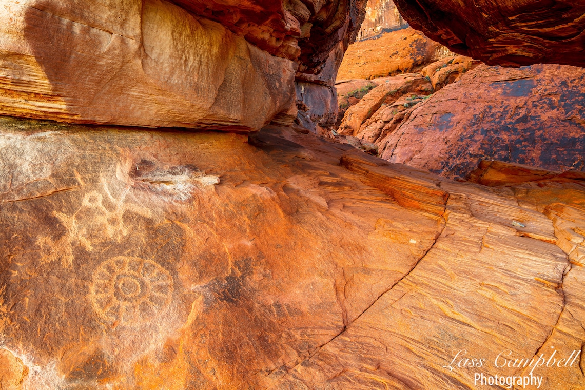 Atlatl Rock, Petroglyphs, Valley of Fire State Park, Nevada, Las Vegas ...