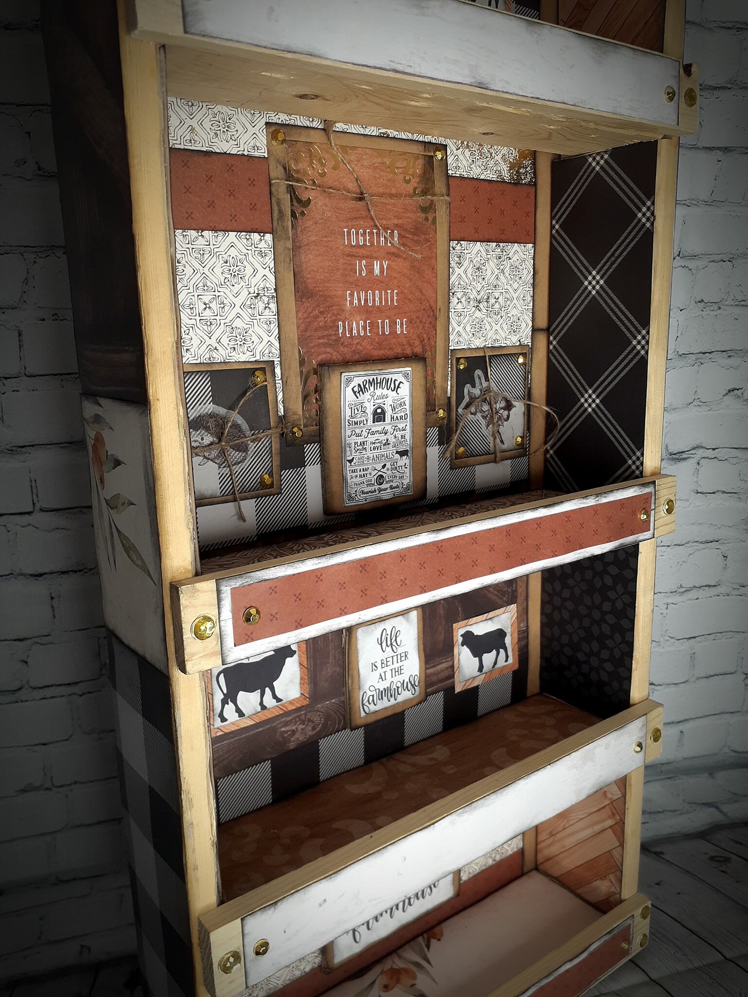 Vintage Farm House Homemade Spice Rack Wall Shelf Farm Animals Rustic ...