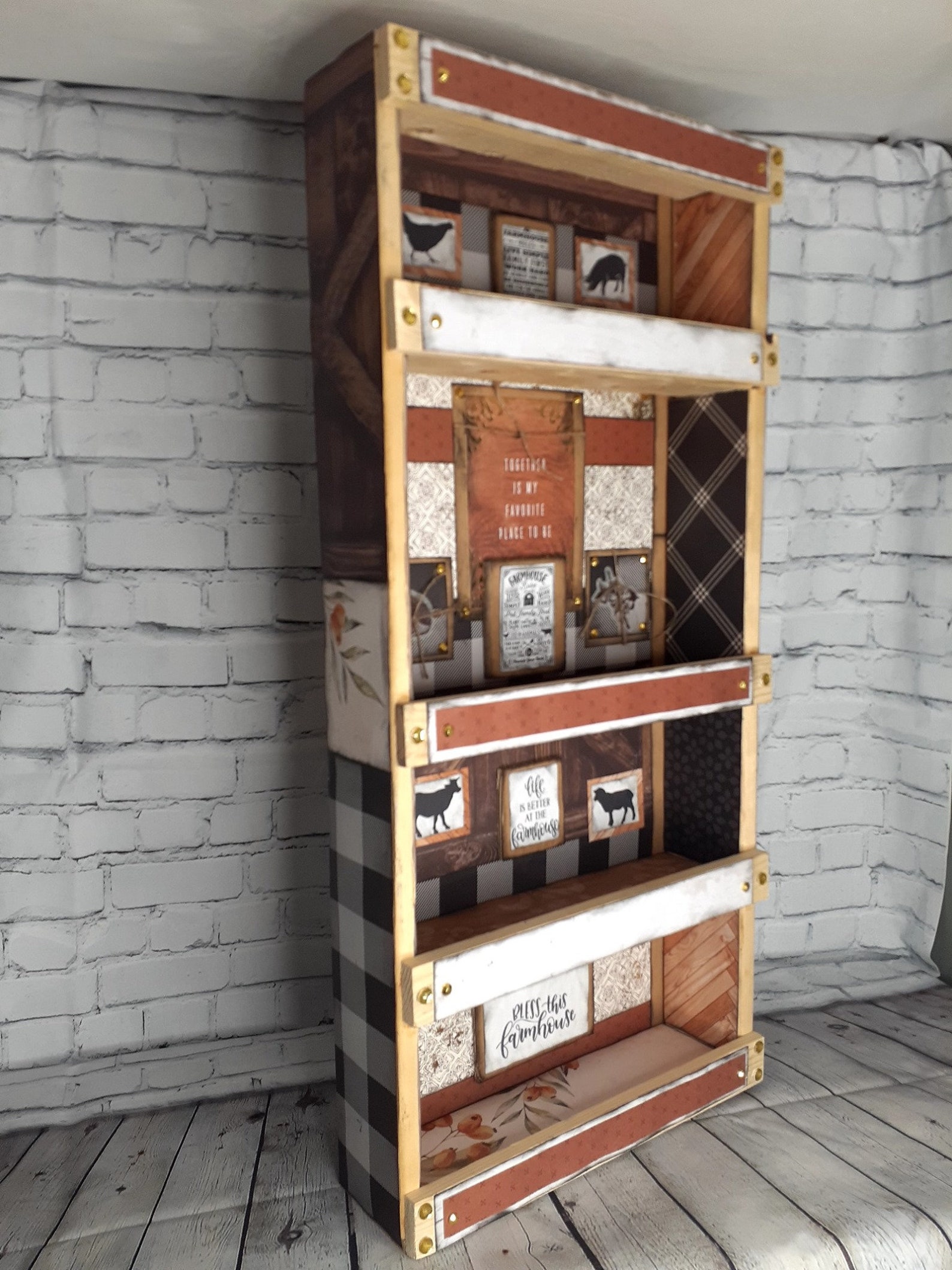 Vintage Farm House Homemade Spice Rack Wall Shelf Farm Animals Rustic ...