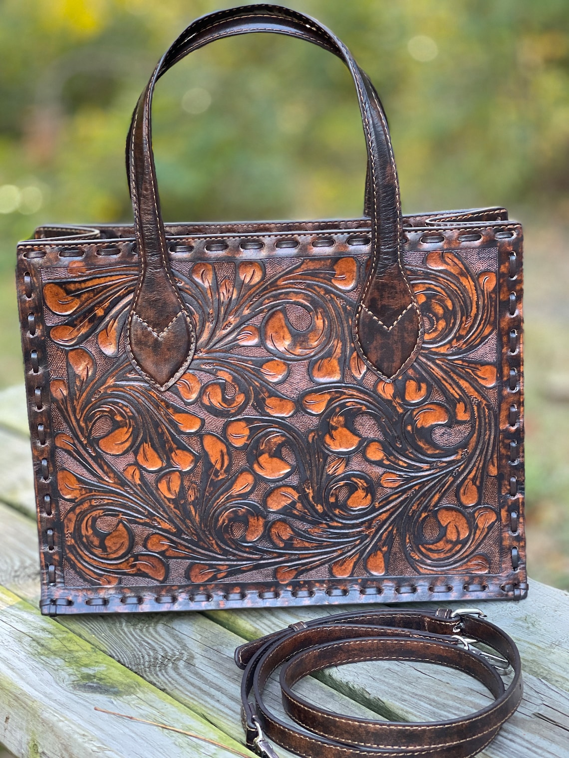 Hand-tooled Leather Tote & Crossbody Bag conchita - Etsy