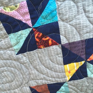 Propeller Quilt - Etsy