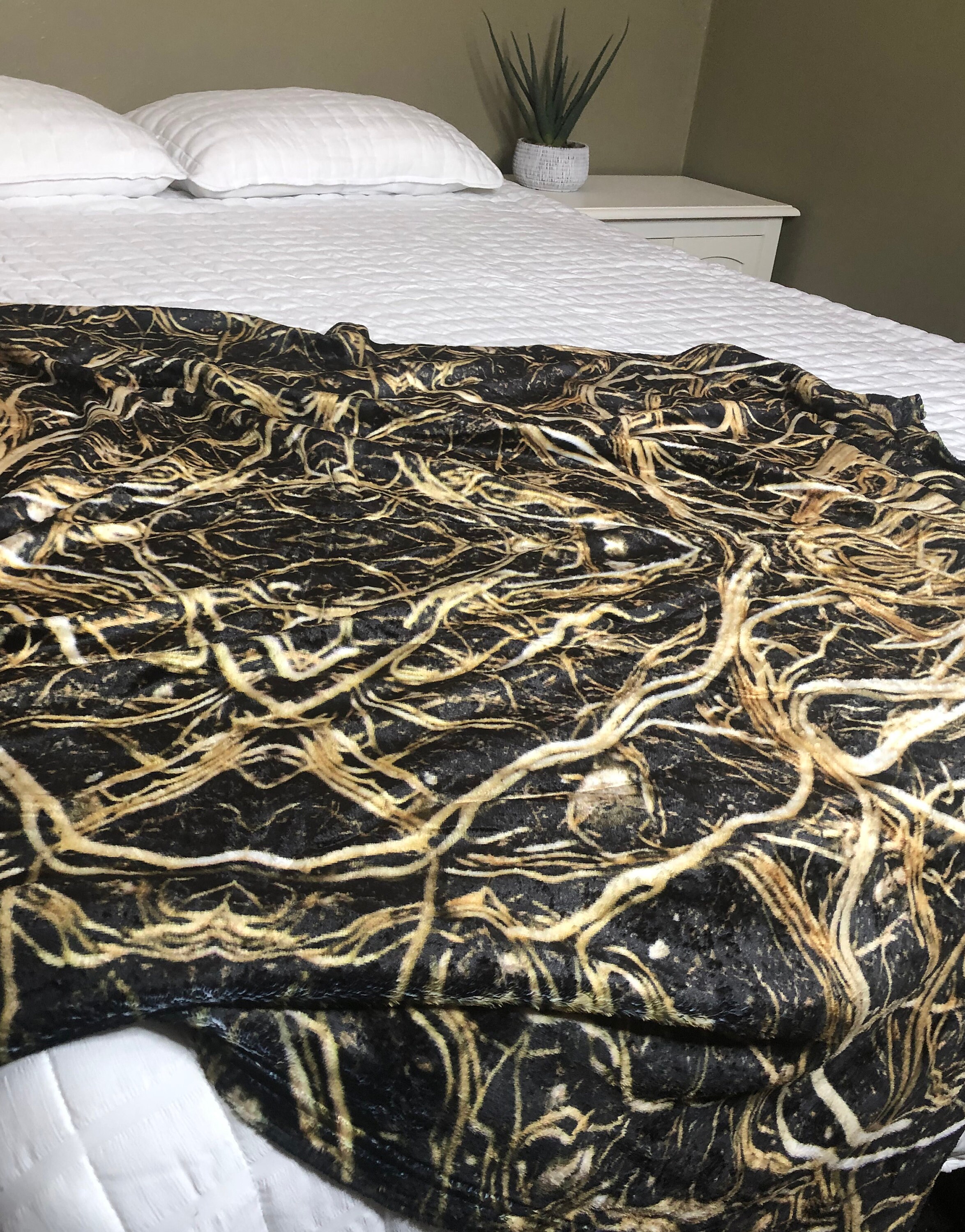 Blanket ' Rooted in Resilience ' Fleece Throw Blanket Trippy Landscape ...