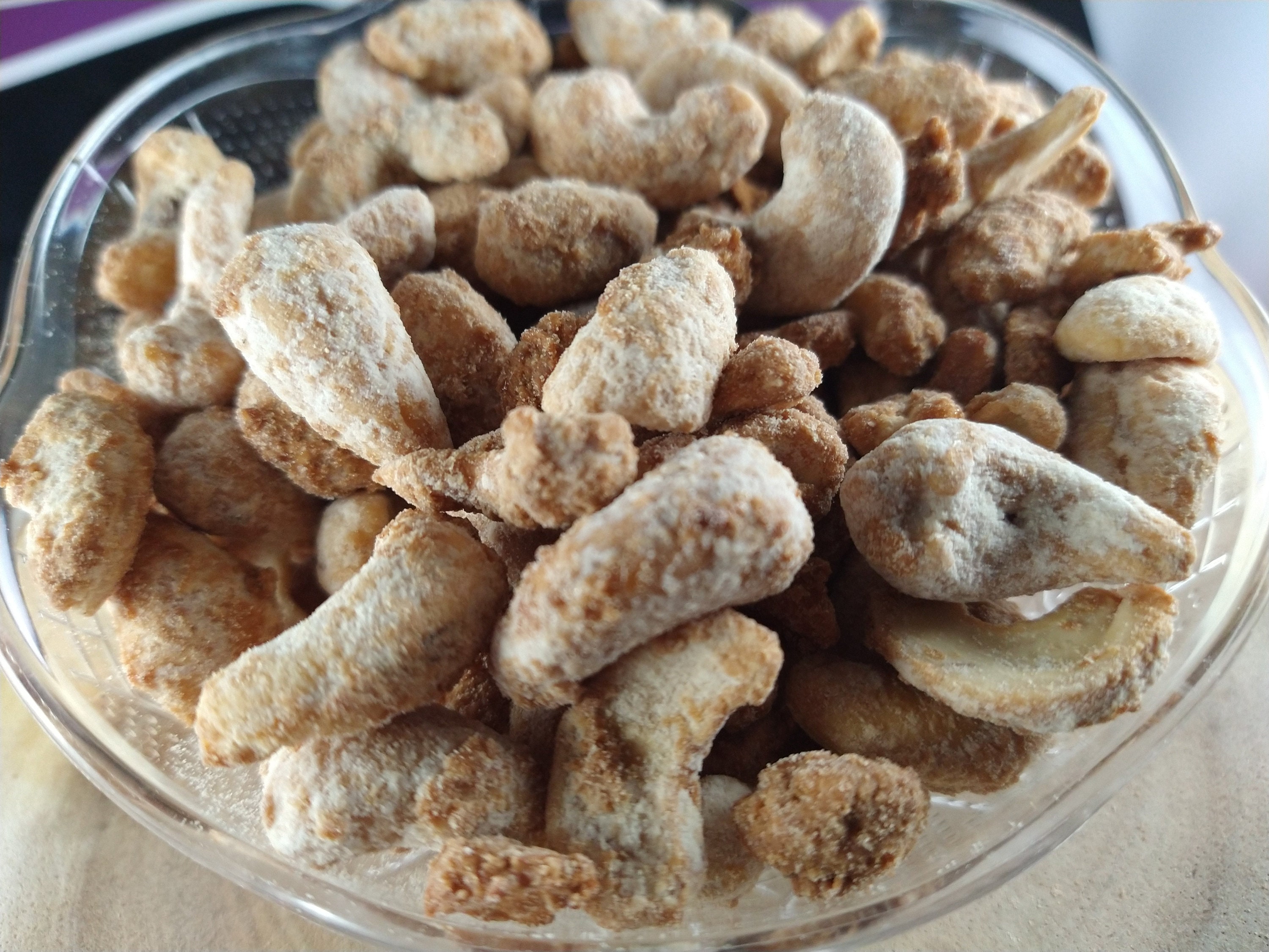 Candied Cashews Sugar Snacks Flavored Nuts Candy Fresh Homemade Candy ...