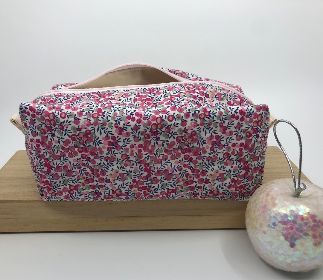 Liberty London Wiltshire Bud Print Zipper Pouch: Cosmetic Bag - Etsy