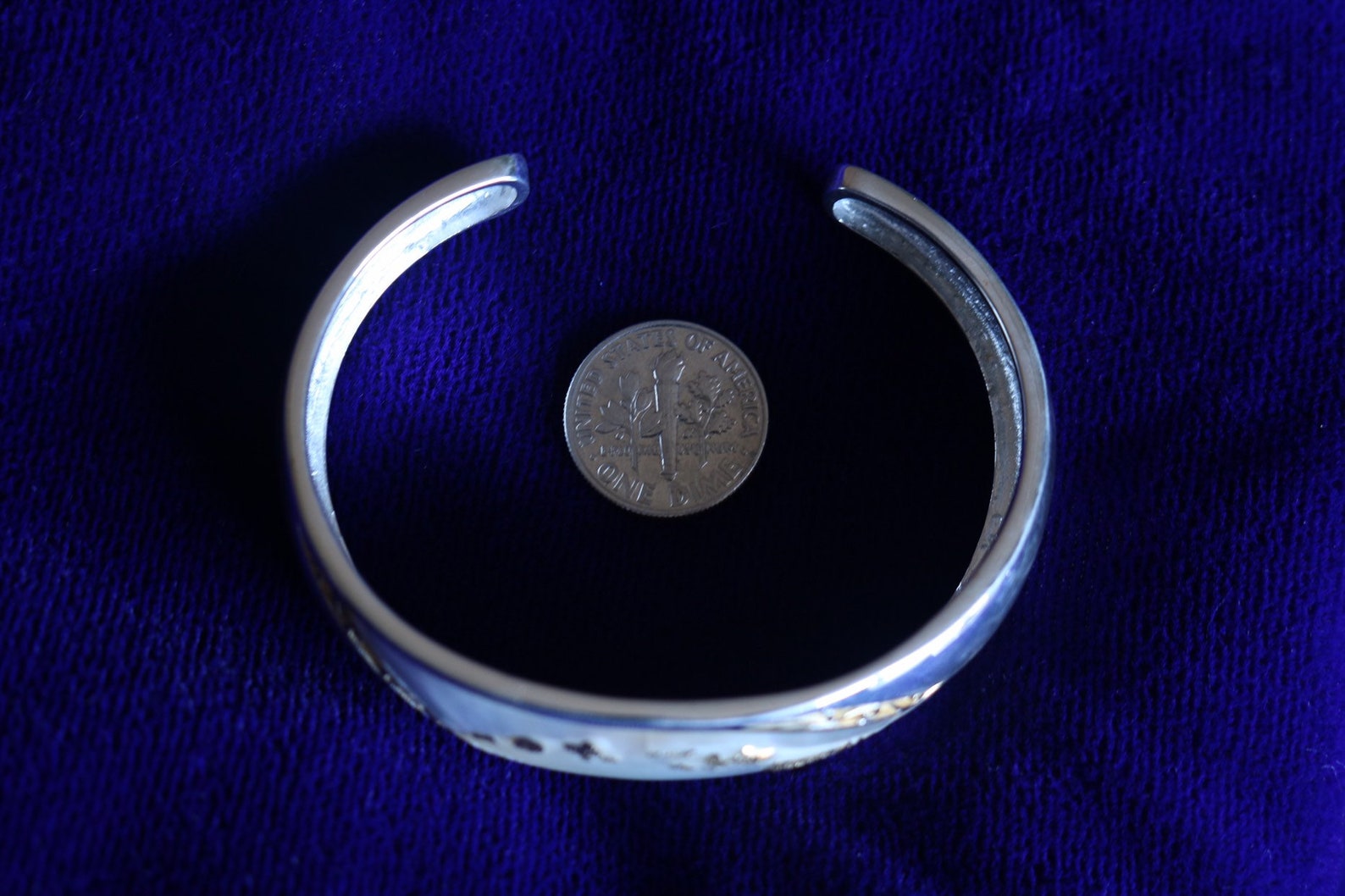 Hawaiian Islands Chain Bracelet Cuff. Kauai, Oahu, Maui, Big Island of ...