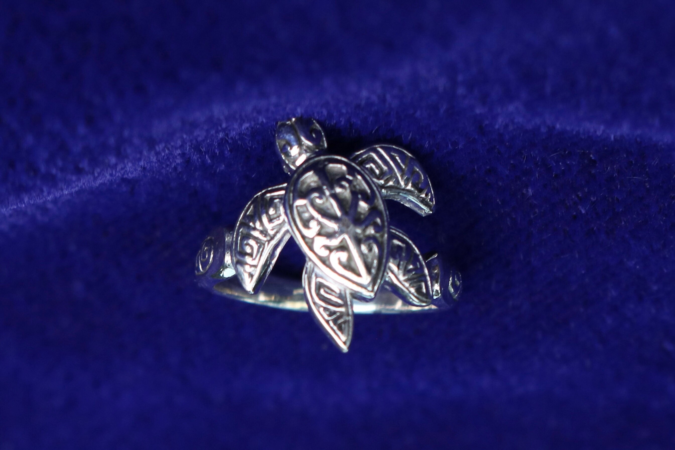 Turtle Ring Tribal Polynesian Hawaiian Tattoo Design Honu. | Etsy