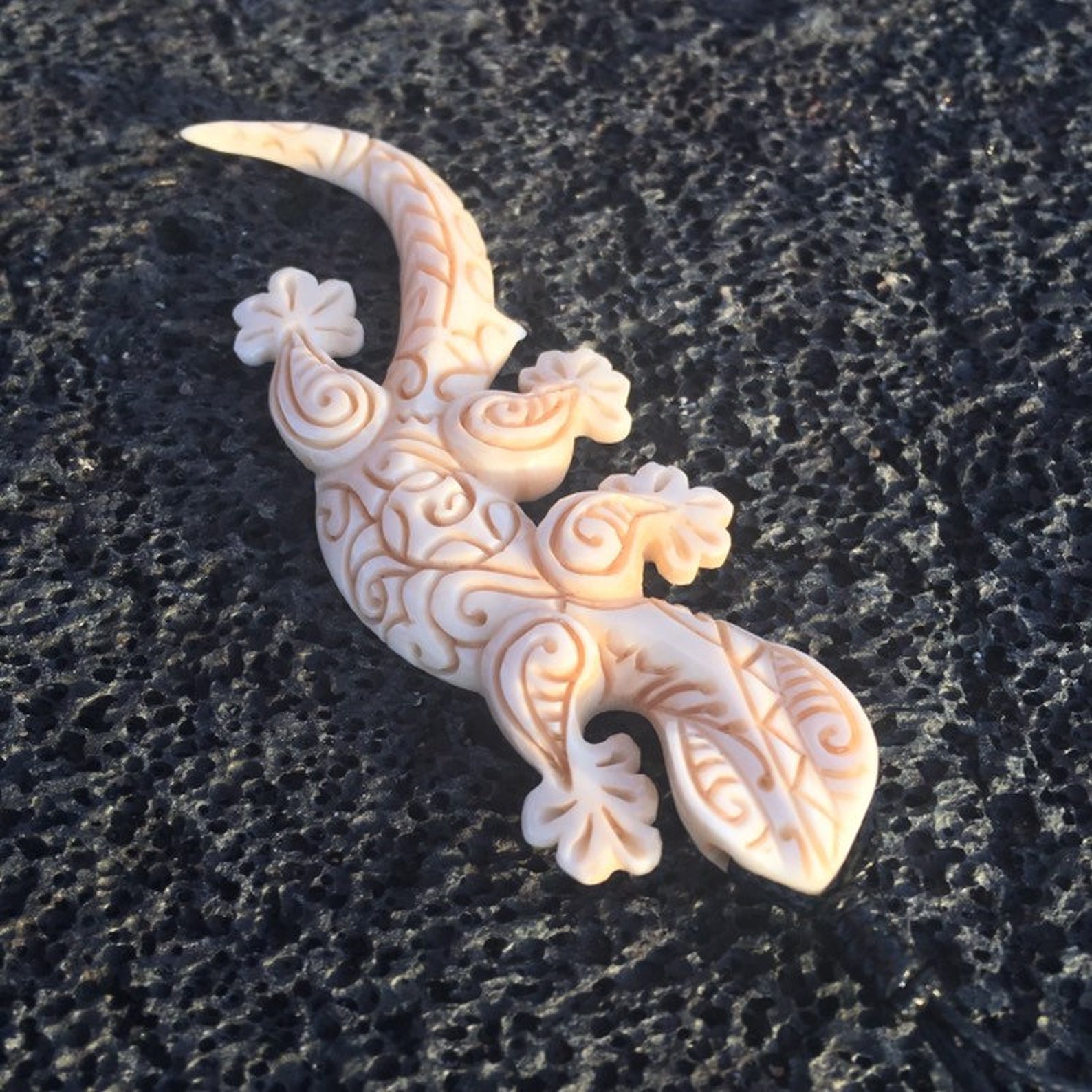 Polynesian Tattoo Gecko Lizard Salamander Bone Carved - Etsy