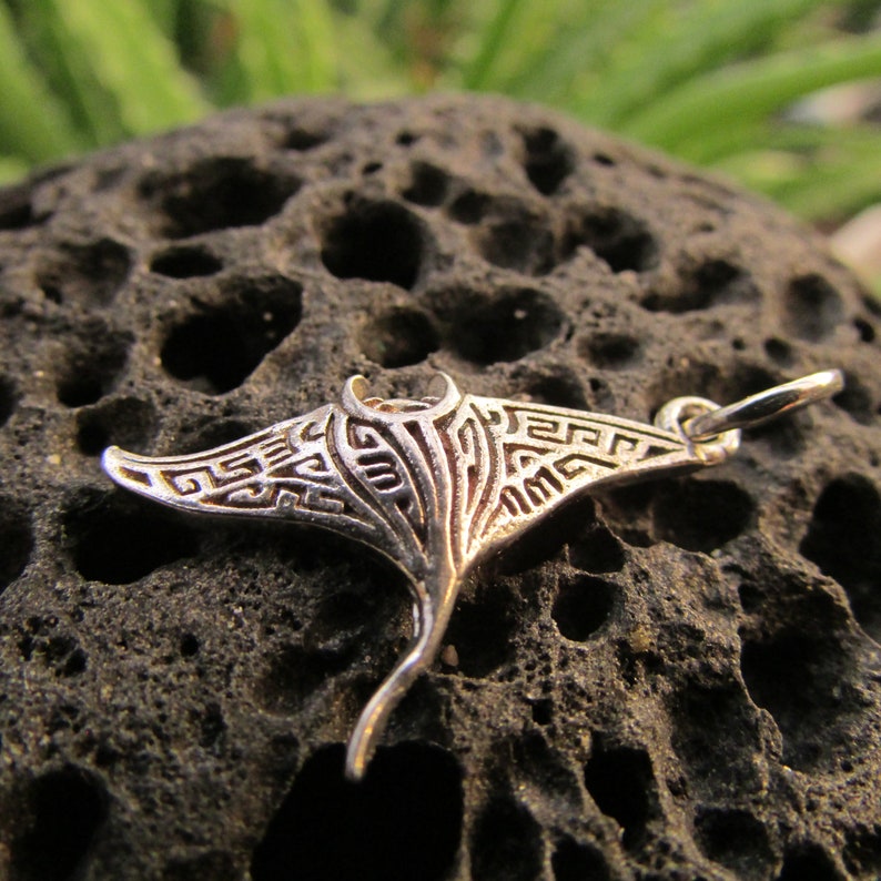 Manta Ray Necklace Pendant Sterling Silver Ocean Beach - Etsy