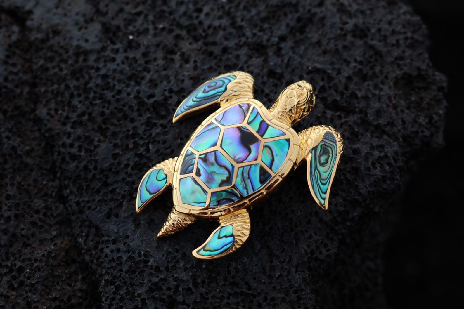 18K Gold Vermeil Green Sea Turtle Necklace Pendant . Hawaiian Honu ...