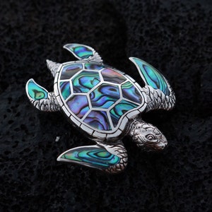 Green Sea Turtle Necklace Pendant. Hawaiian Honu. Sterling Silver ...