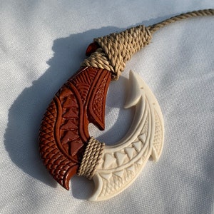 Hawaiian Makau Polynesian Matau Maui Carved Fish Hook Necklace. Bone ...
