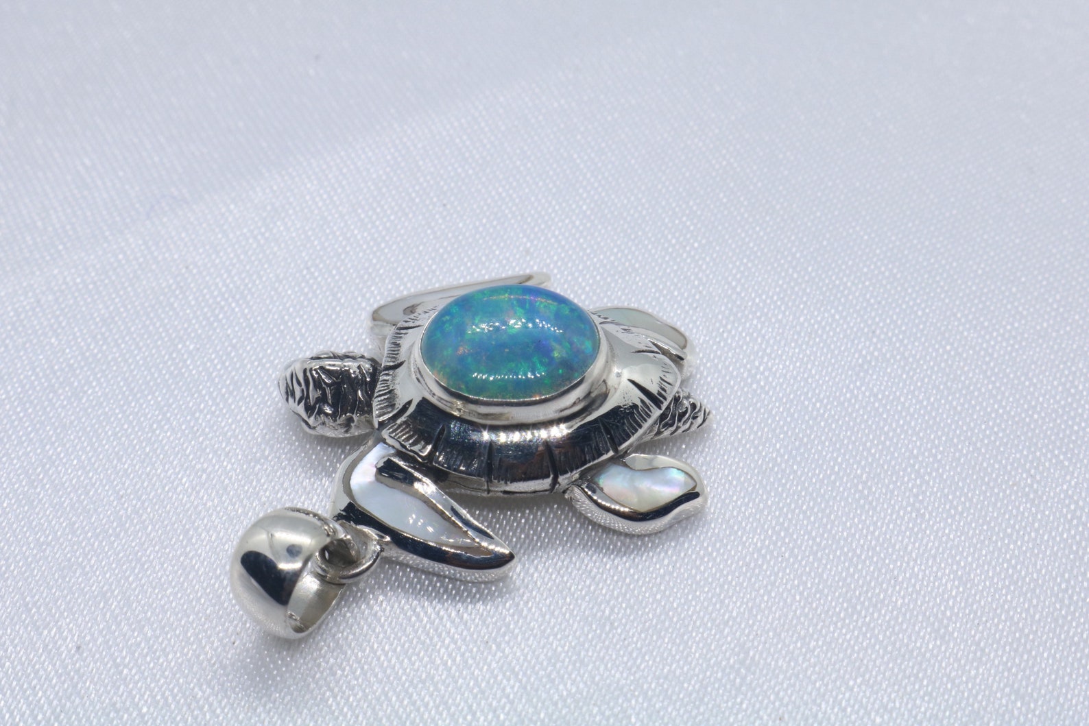 Opal Turtle Hawaiian Honu Silver Mother of Pearl Necklace - Etsy