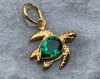 Emerald Turtle Necklace - Etsy