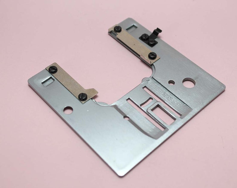 Singer 6412 Sewing Machine Needle Plate and Bobbin Cover. | Etsy