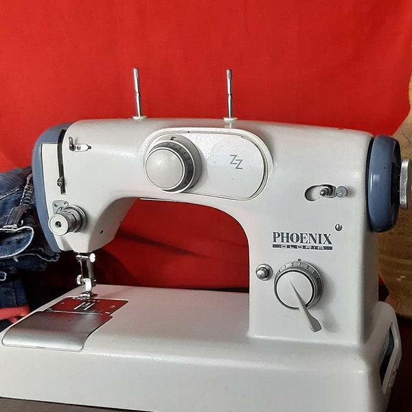 Old Sewing Machine - Etsy