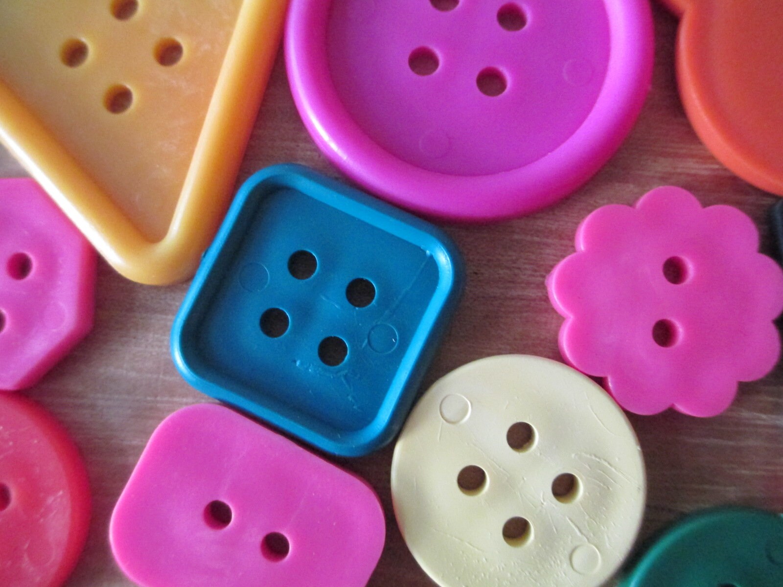 Set of 20 Assorted Buttons. Craft. Paper Ephemera Craft. Card | Etsy