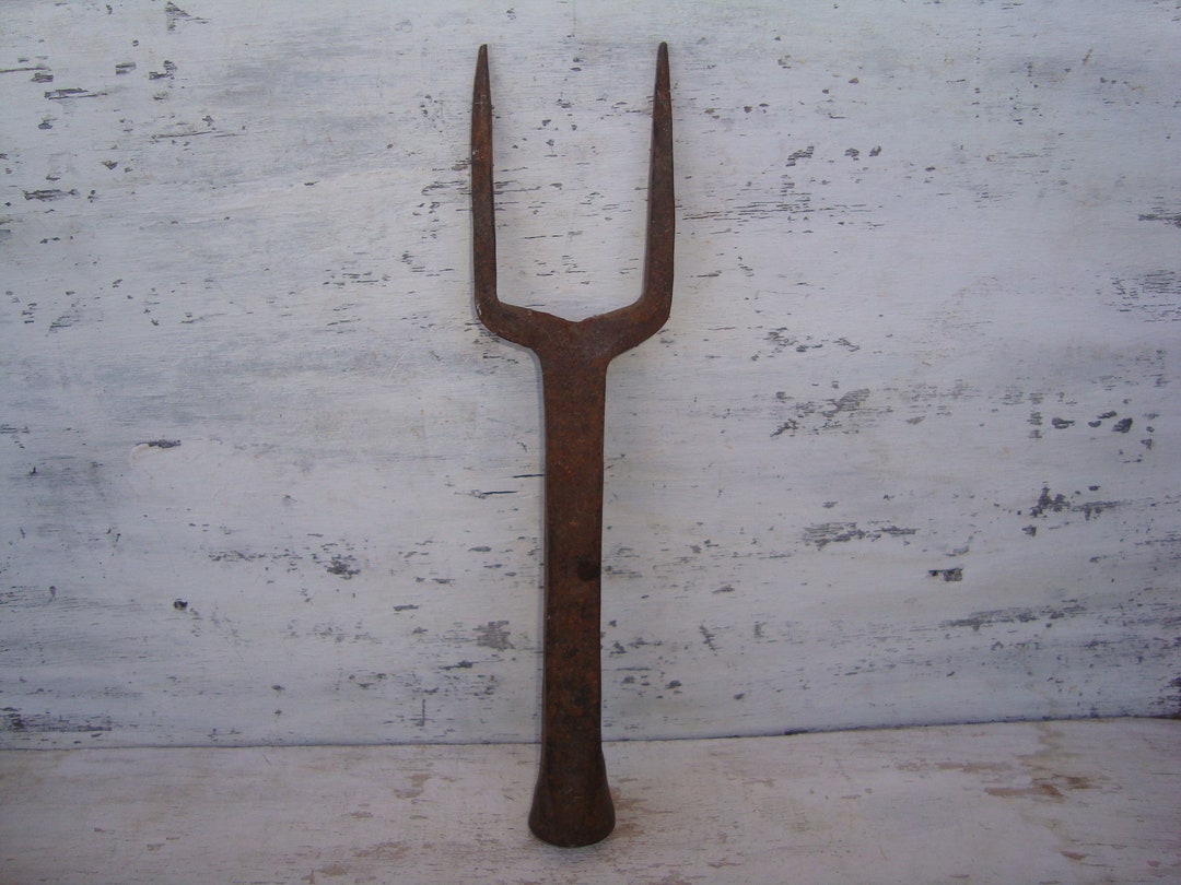 Antique Anvil, Hair Sharpening Tool,vintage Primitive Tool, Serpical ...
