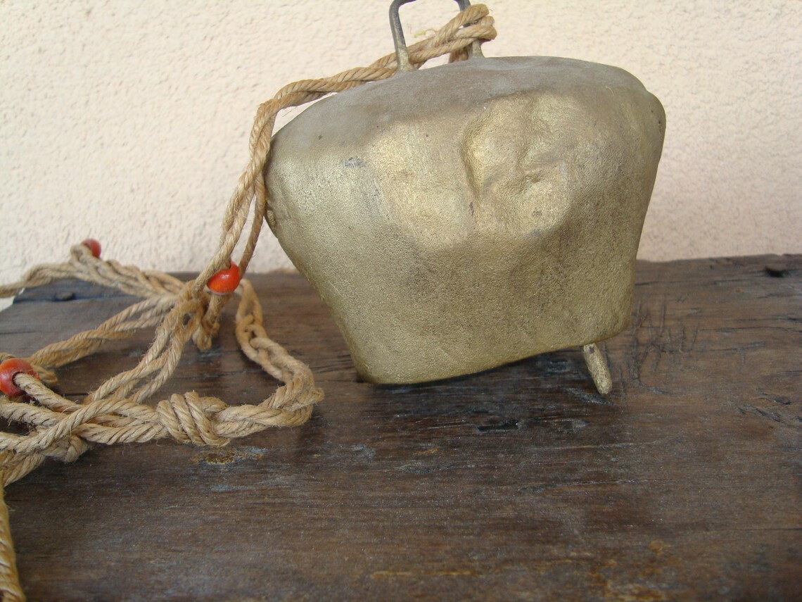 Antique Cow Bell ,primitive Hand Forged Metal Bell Farmhouse, Decor ...