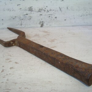 Antique Anvil, Hair Sharpening Tool,vintage Primitive Tool, Serpical ...