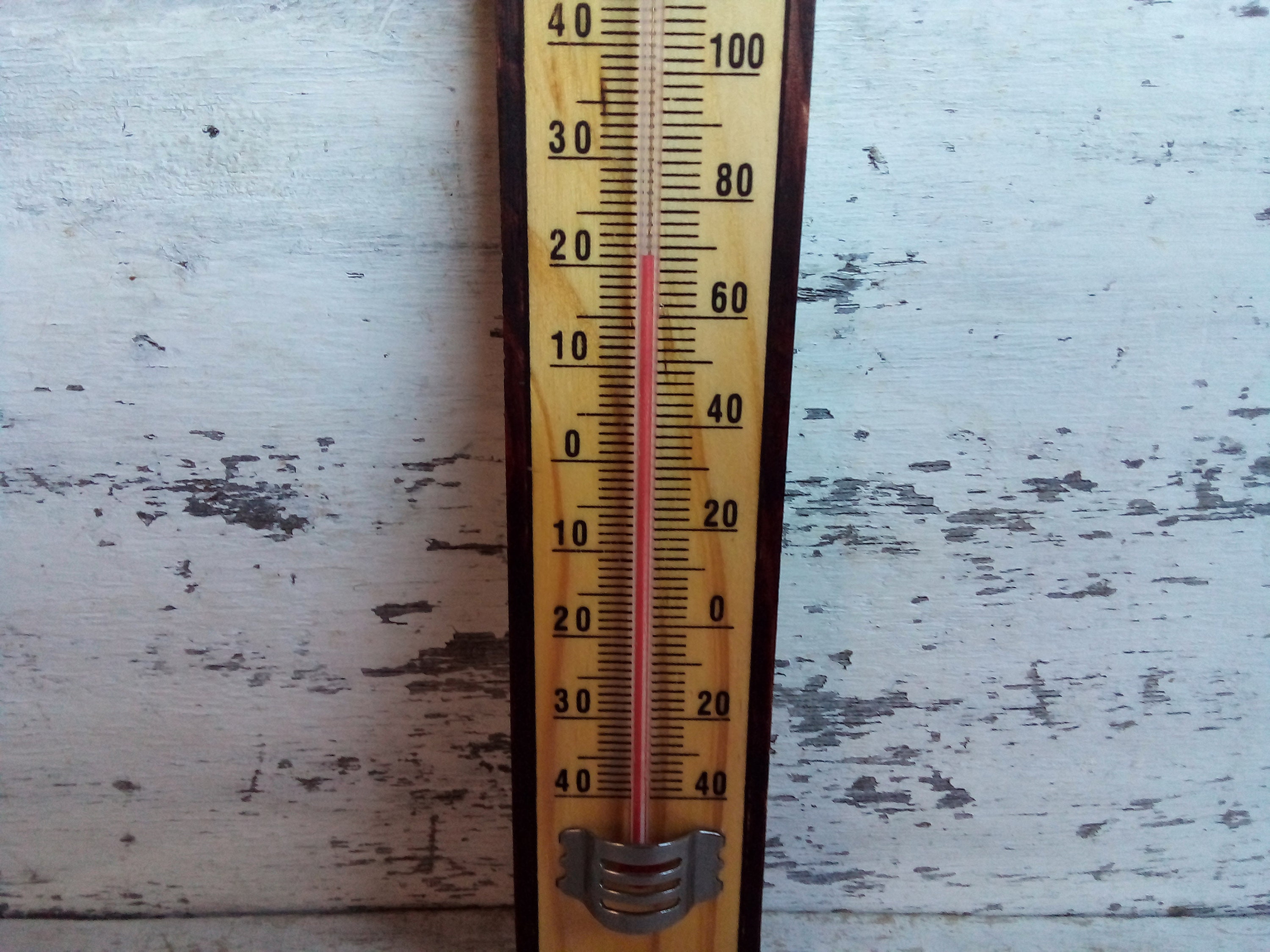 Vintage Domino Feeds Large Wood Thermometer operone.de
