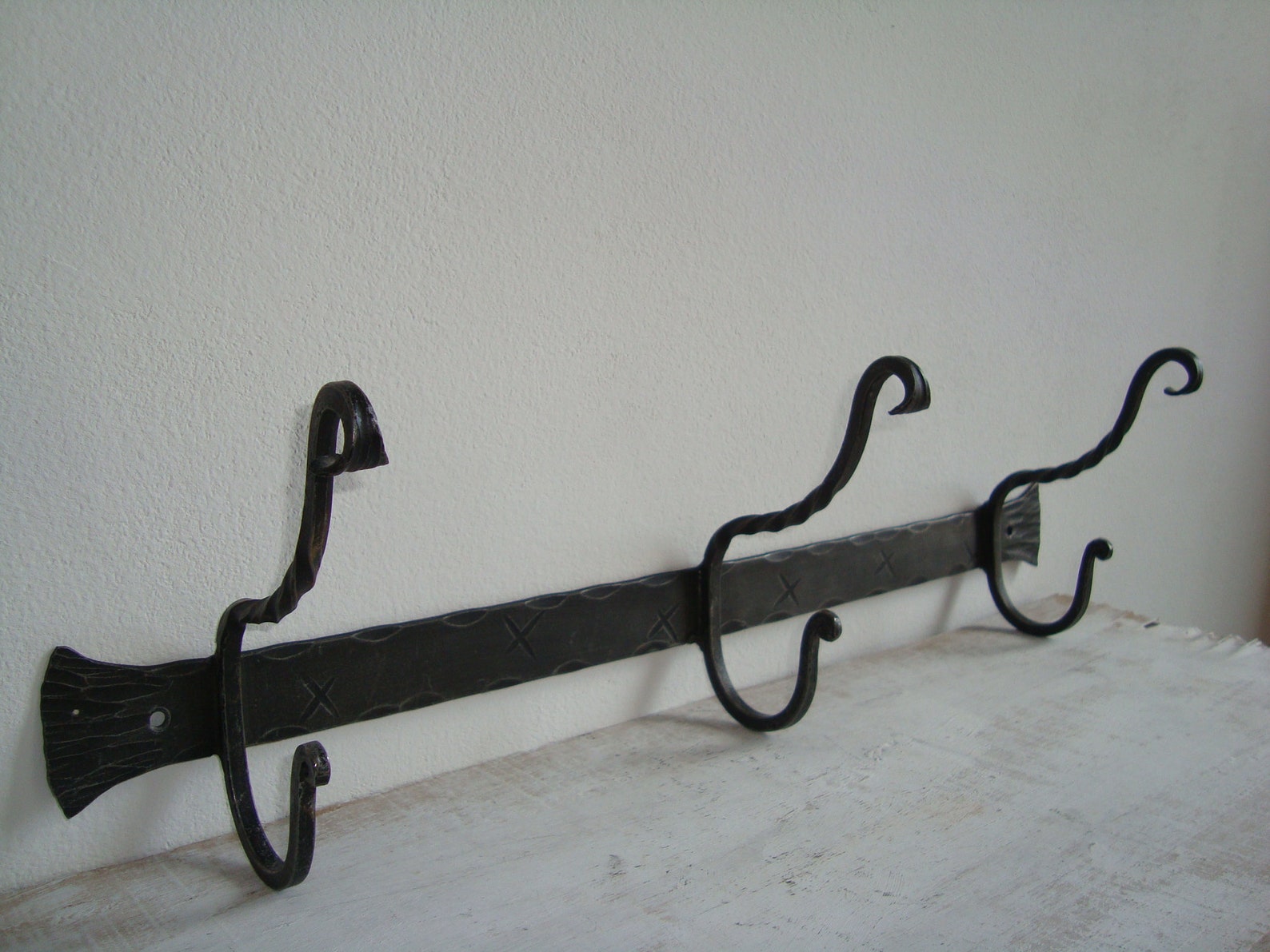 Cintre en fer forgé vintage, cintre, cintre, cintre à la main, cintre ...