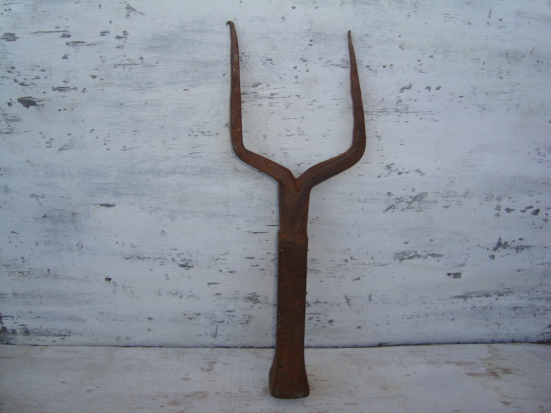 Antique Anvil, Hair Sharpening Tool,vintage Primitive Tool, Serpical ...