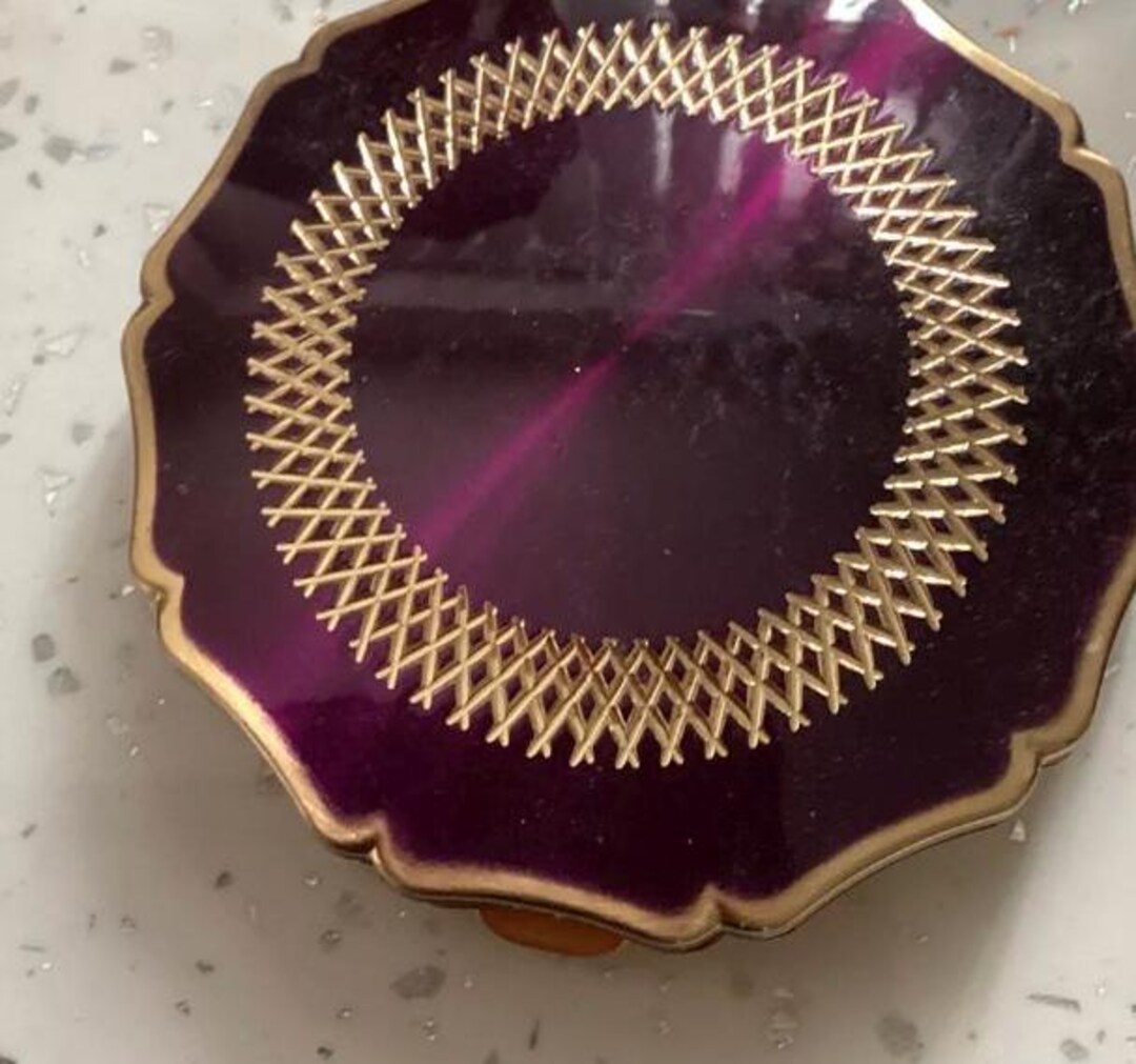 Purple Stunning Excellent Condition Vintage Retro Powder Compact Gold ...