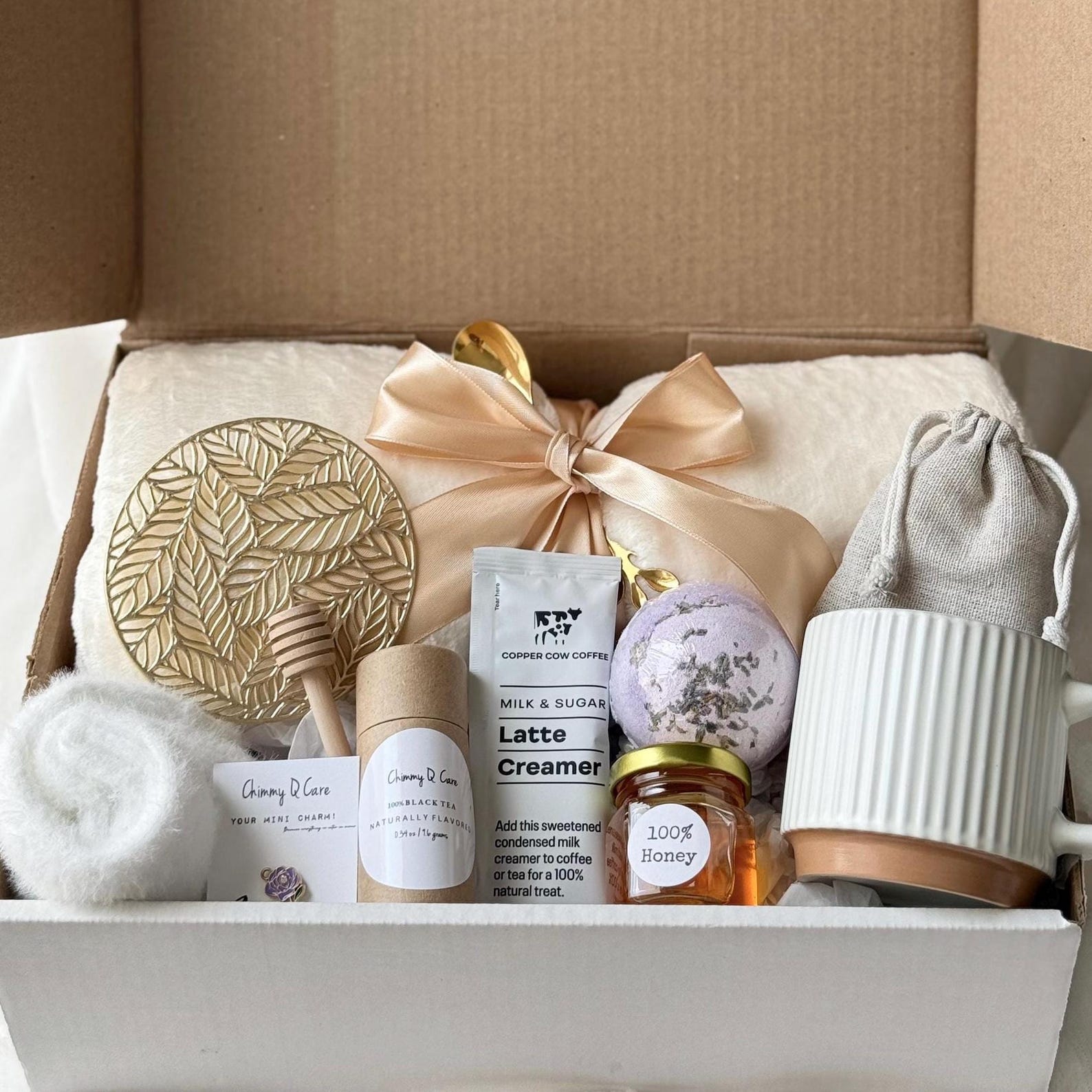 Classy Gift Basket for Women | Cozy Gift Box With Blanket | Mom Box ...